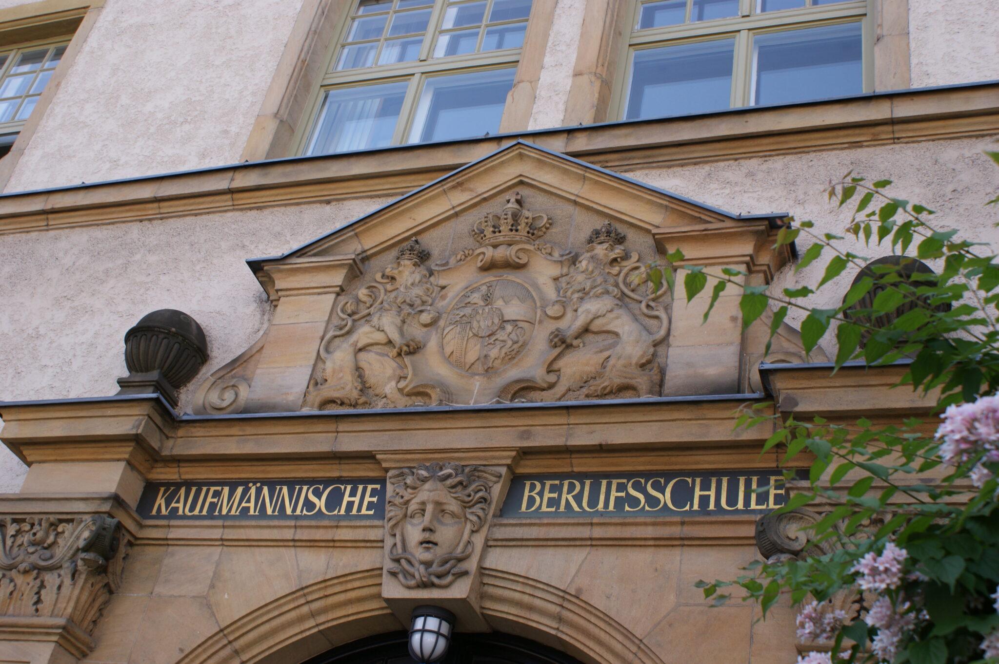 Mathias von Flurl - Mathias-von-Flurl-Schule Mathias von Flurl - Mathias-von-Flurl-Schule